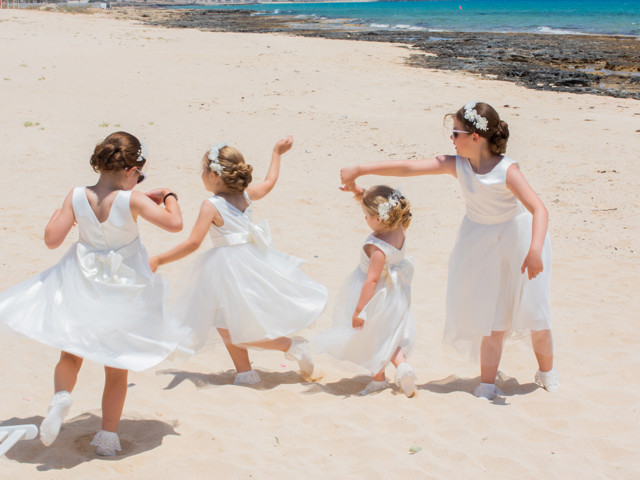Sirens Beach Weddings | Sirens Beach Wedding Venues | Olympic Holidays